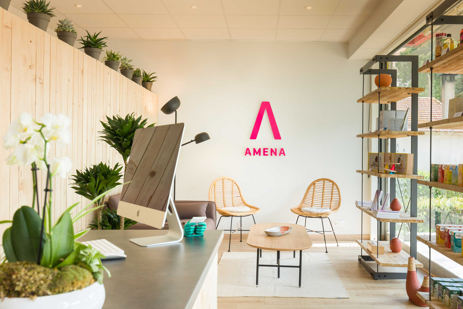 Amenaworld